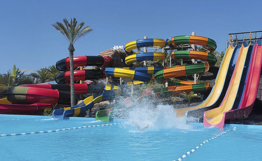Acua Water Park: Máxima Adrenalina, Accesibilidad Total y Compromiso ...
